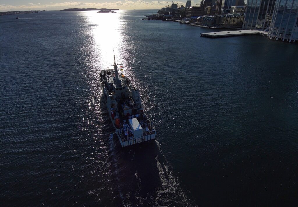 His Majesty’s Canadian Ship Yellowknife commences Operation CARIBBE ...